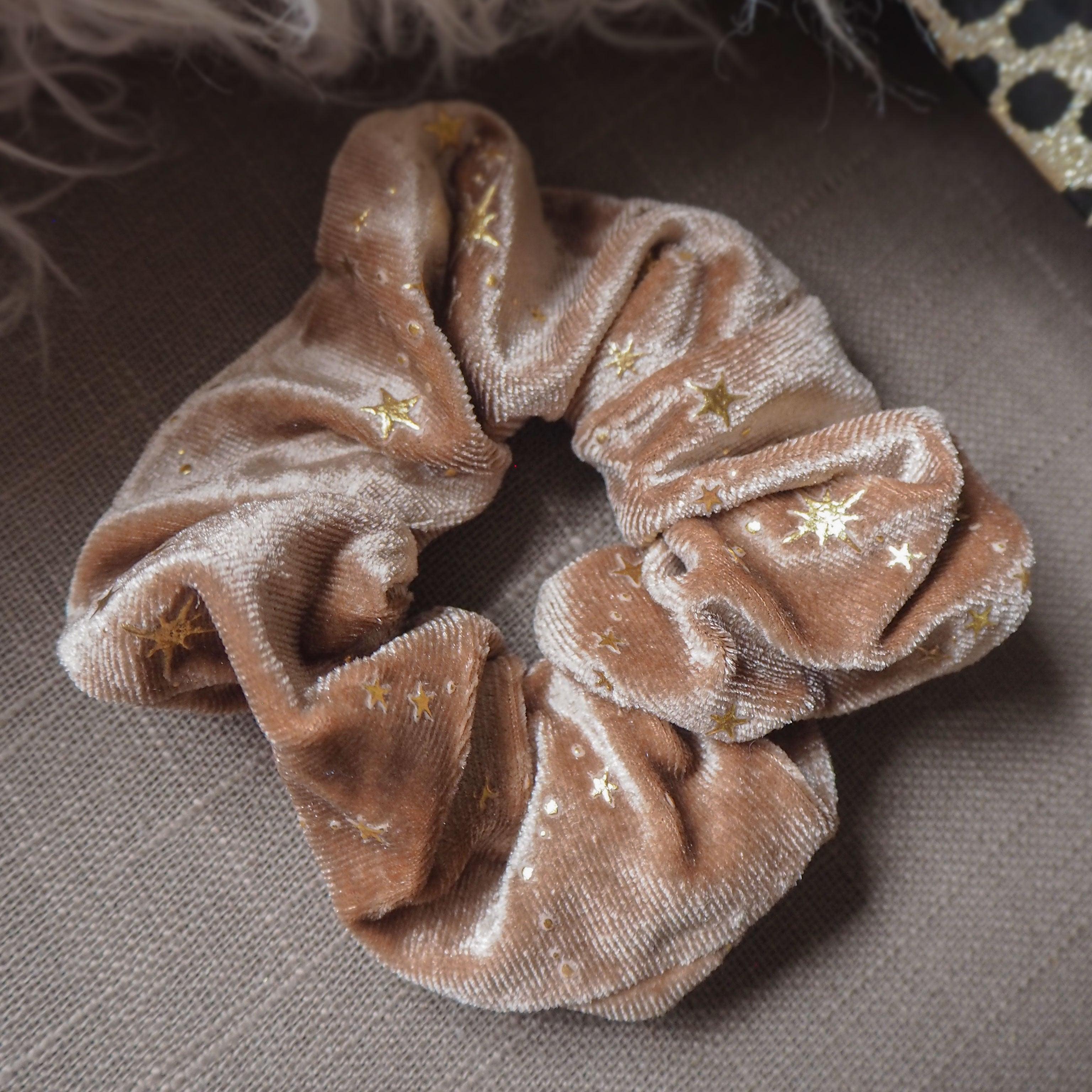 Stella Velvet Star Hair Scrunchie | Caramel | Luna Charles